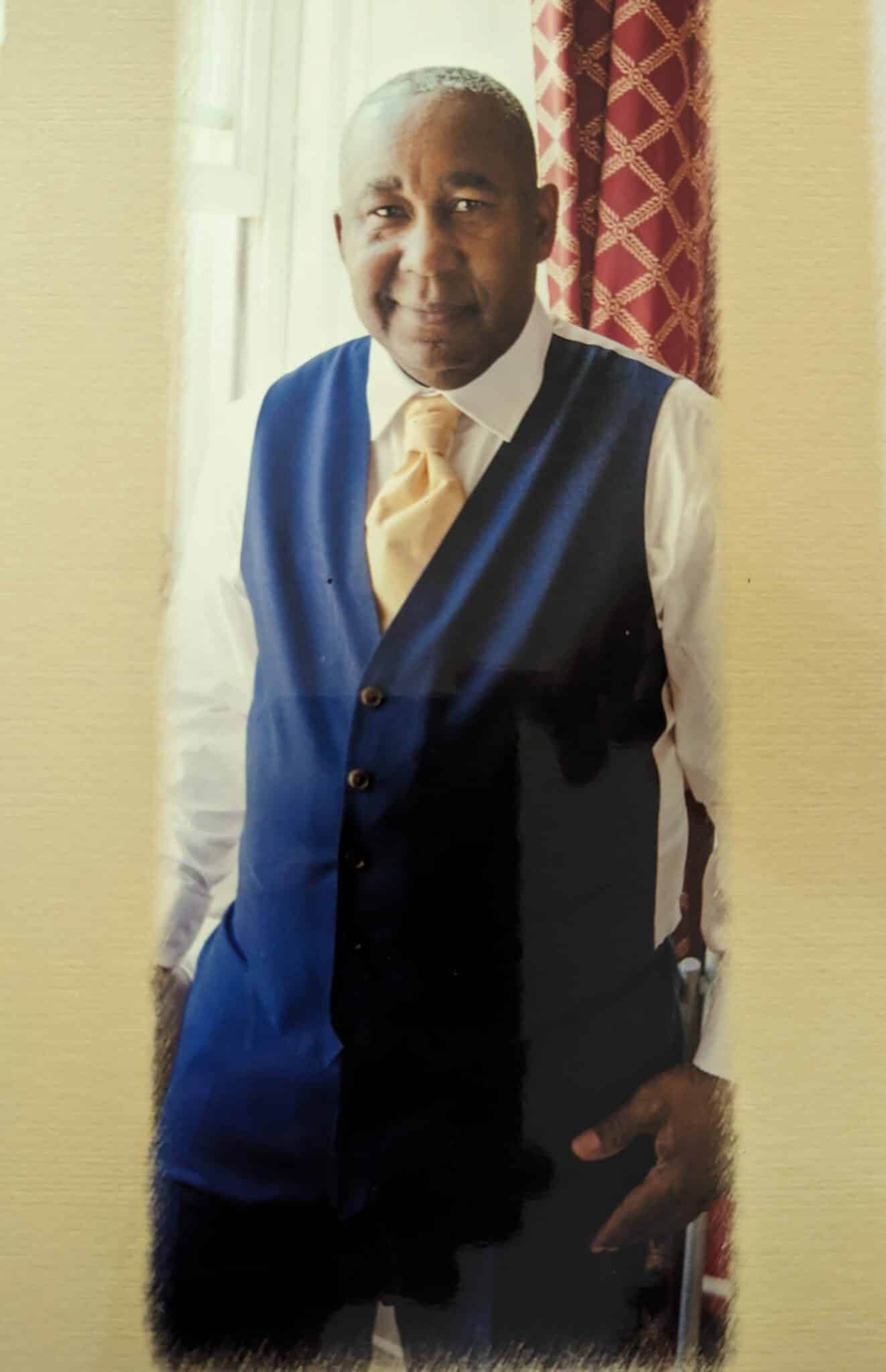 Arthur Alexander “Robin” Stewart – Peninsula Funeral Home