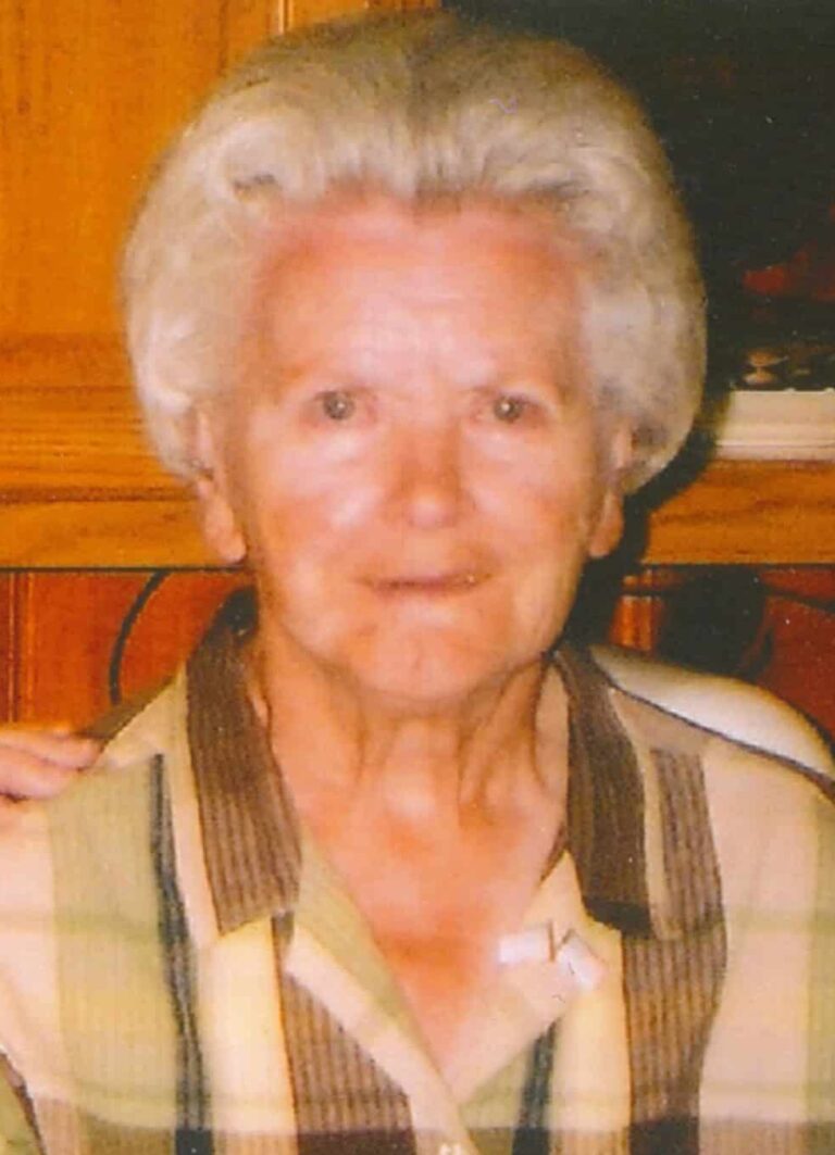 Doris E. Saunders – Peninsula Funeral Home